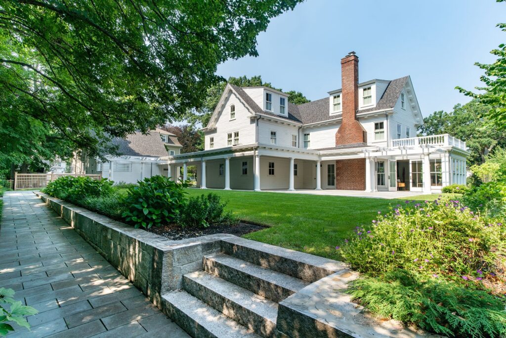 President’s House | Lasell College - Eck MacNeely Architects